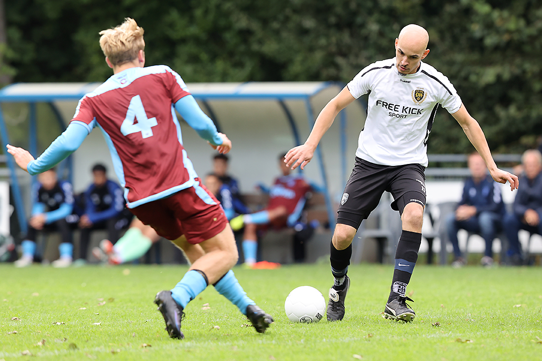 Zwervers-1 doet zichzelf tekort, Zwervers-2 onder maats naar nederlaag - CVV Zwervers